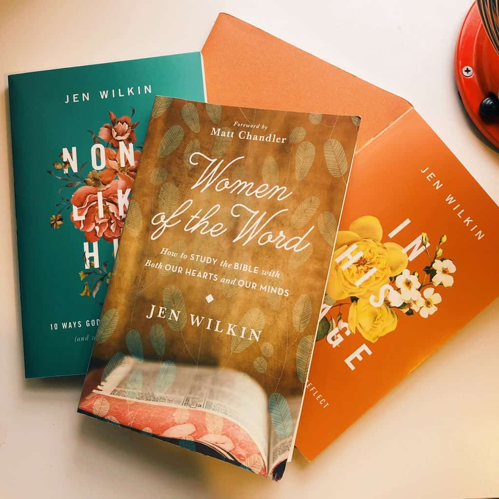 11 Books That Will Help You Define Your Personal Vision - 200 Fingers ...